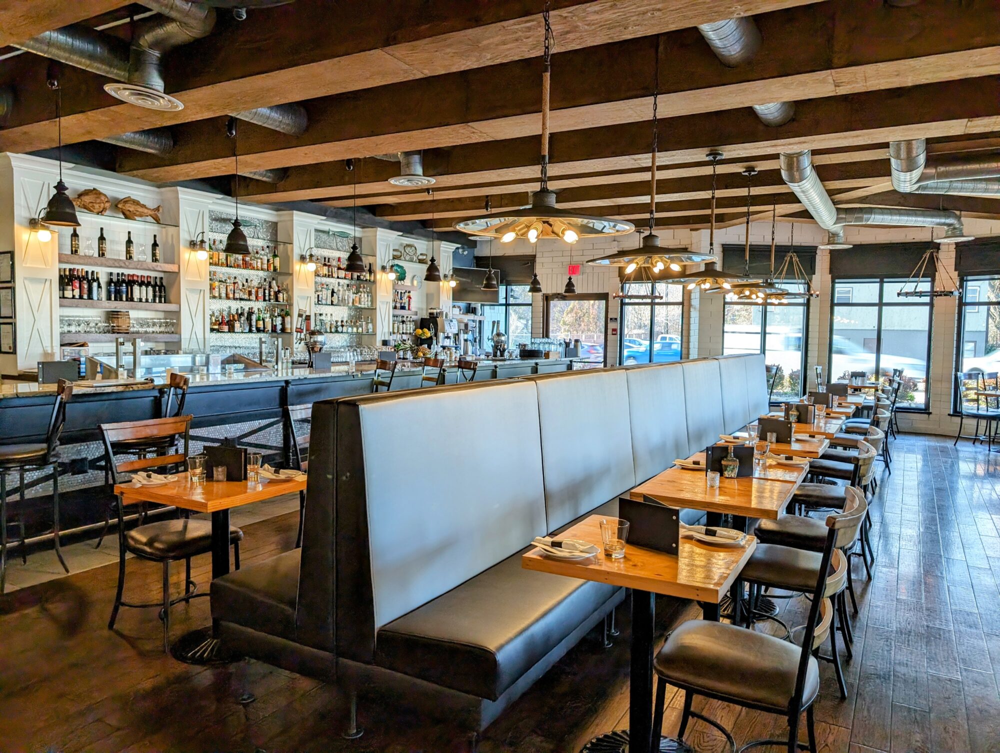 Home | West Coast Seafood + Raw Bar